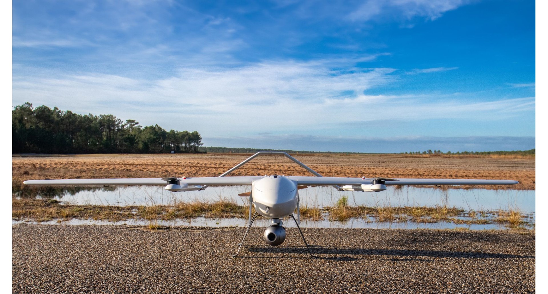 Long Range Observer - VTOL fixed-wing drone